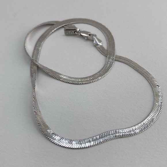 Vanessa Mooney | Jewelry | New Vanessa Mooney Silver Nas Chain | Poshmark